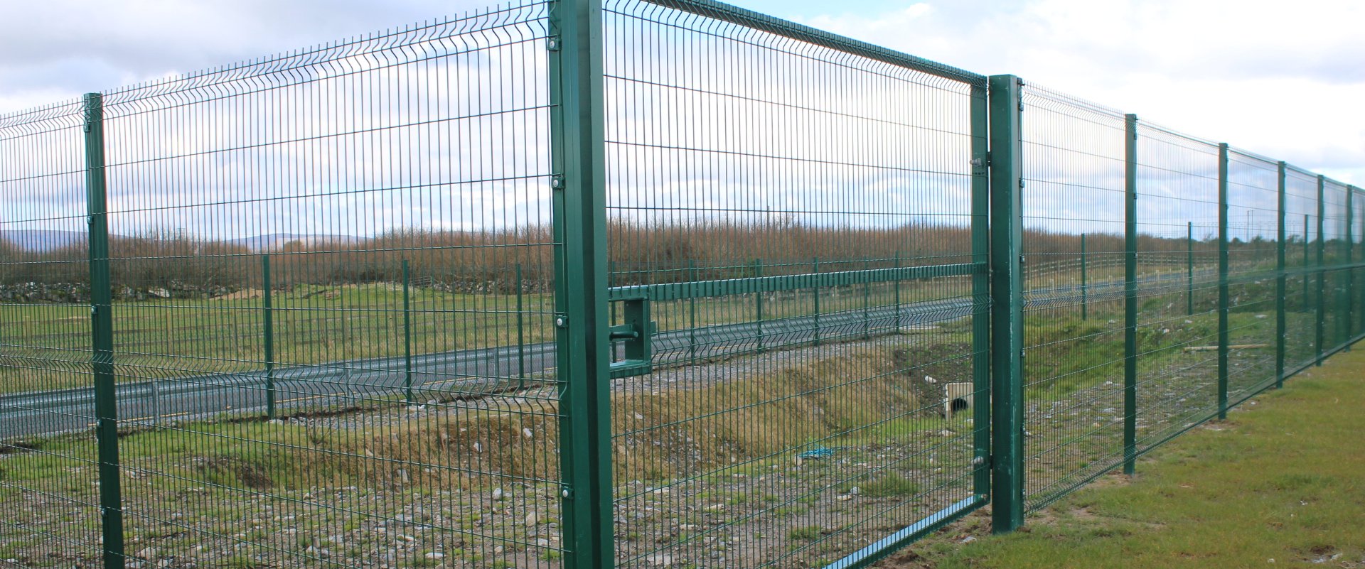 V Guard - Fencing product by Mulligan Fencing